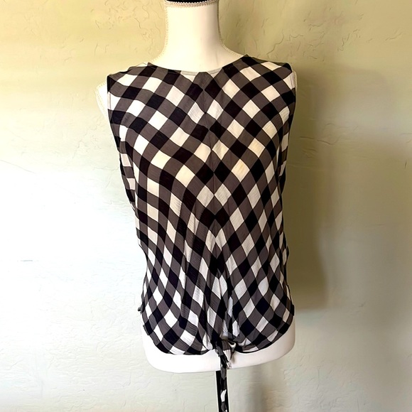 Market & Spruce | Tops | Market Spruce Sleeveless Blouse Blue And White ...